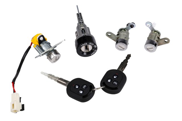 Complete Vehicle Lock Set 95960271 | GMPartsDirect.com