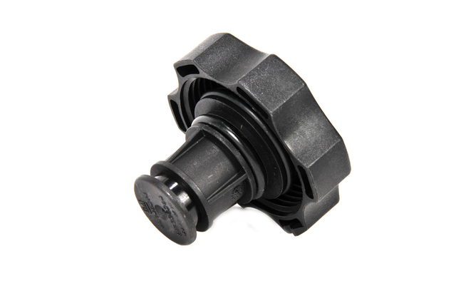 2017-2019 GM Radiator Surge Tank Cap 84148294 | NewAutoParts.com