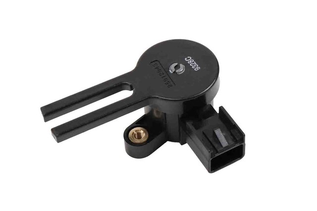 2006-2017 GM Brake Pedal Position Sensor 25912943 | GMPartsDirect.com