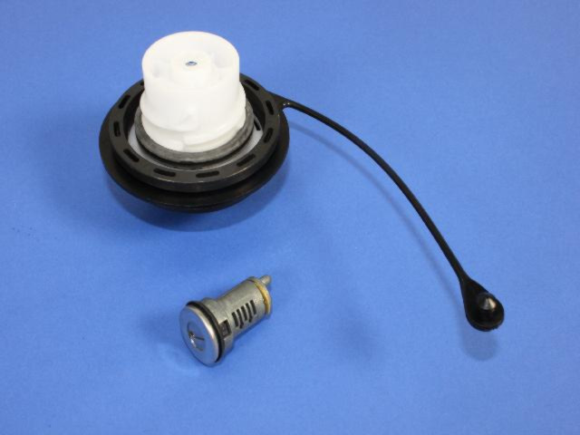 2007-2018 Jeep Fuel Tank Locking Cap Kit 68045040AB | Mopar Estores