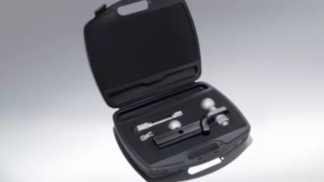 Shop OEM Land Rover Trailer Towing Online | Land Rover Parts Counter