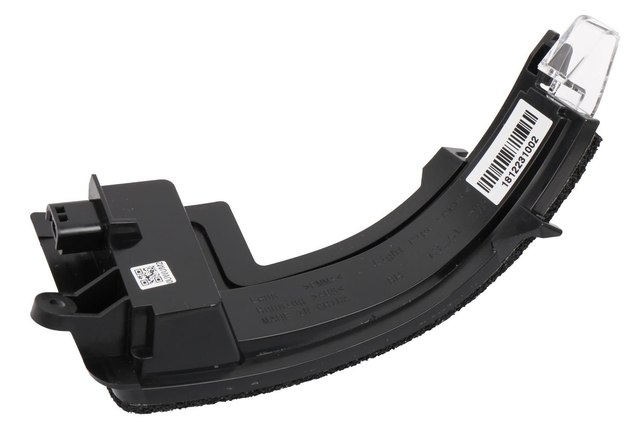 23463302 - Passenger Side Rearview Mirror Turn Signal Lamp 2015-2020 ...