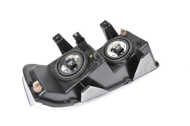 Headlamp (Replaces Part Number 15879433) 85577296 | GMPartsDirect.com