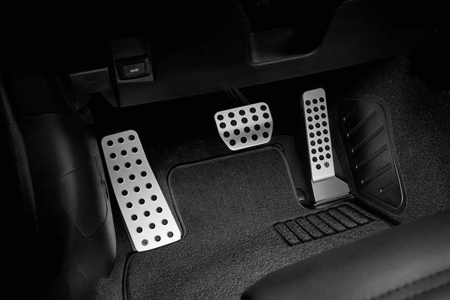 Pedal Kits | Mopar Warehouse Direct
