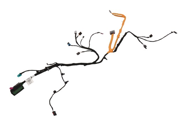 Front Floor Console Wiring Harness 84330483 | GMPartsDirect.com