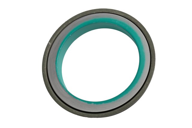 2010-2019 GM Rear Transfer Case Output Shaft Seal 55573645 ...