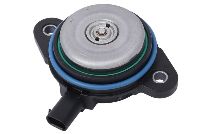 2019-2021 GM Camshaft Position Actuator Valve Solenoid 55512049 ...