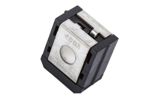 2016-2023 GM 400 Amp Fuse 84082853 | Auto Parts Express