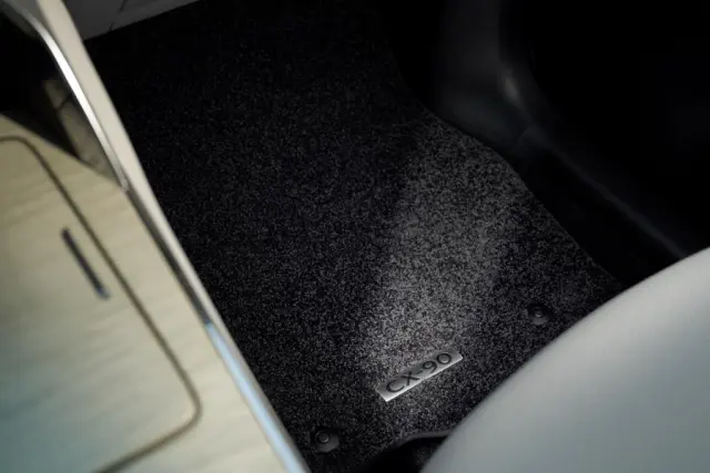 Mazda premium floor liners store