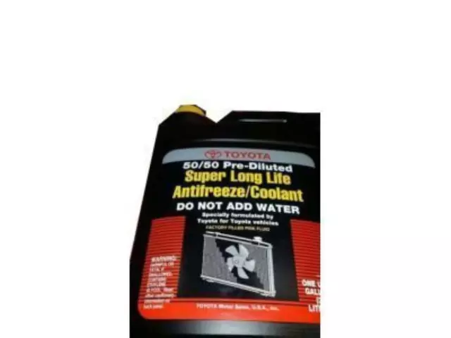 Toyota 50/50 Pre-Diluted Super Long Life Antifreeze/Coolant - (00272 ...