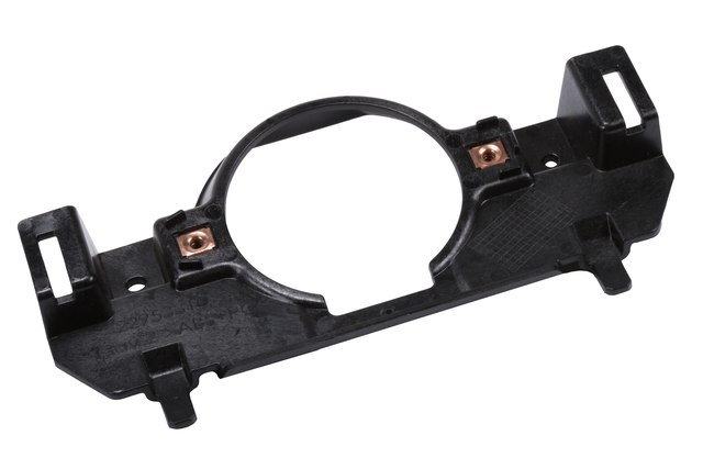 2015-2021 GM Instrument Panel Reinforcement Bracket 22953310 ...