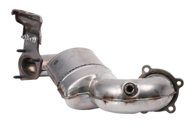 2012-2013 Buick Regal 3-Way Catalytic Converter with Bracket, Studs ...