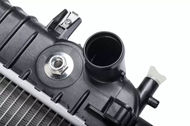 2014-2018 GM Radiator 84186716 GM | GMPartsDirect.com