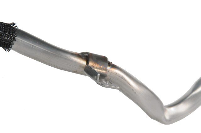 2013-2016 GM Secondary Air Injection Pipe 12647908 | GMPartsDirect.com