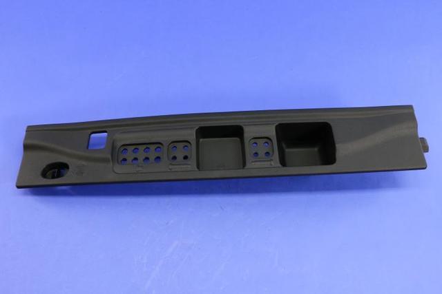 OEM Cargo Trays for Sale Online | Valley Parts