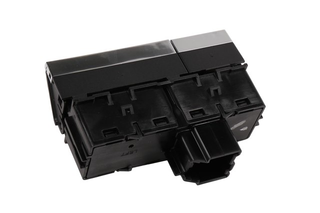 2019-2022 GM Black Driver Side Instrument Panel Center Accessory Switch ...