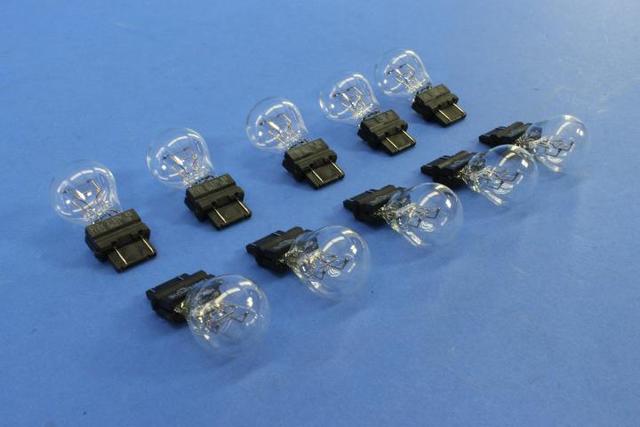 2014-2020 Jeep Bulb, Right, US, Canada L003157KRD | Mopar Estores