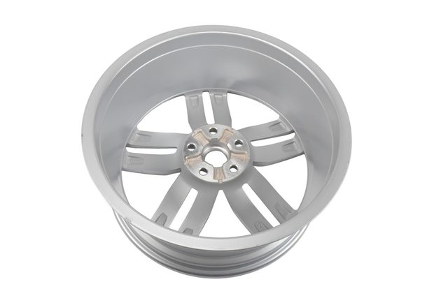 2017-2018 Chevrolet Camaro 20x8.5-Inch Aluminum Wheel 22998076 ...