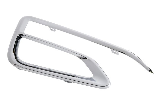 2016-2018 Chevrolet Cruze Front Driver Side Fog Lamp Bezel Insert ...