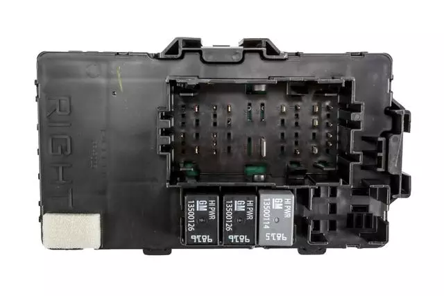 2015-2019 GM Passenger Side Fuse Block 23443944 GM | GMPartsDirect.com