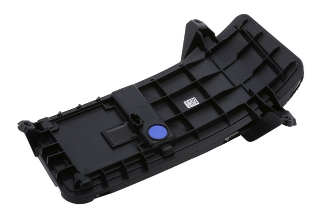 2020-2022 GM Front Passenger Side Clearance Lamp 84468926 | QuirkParts