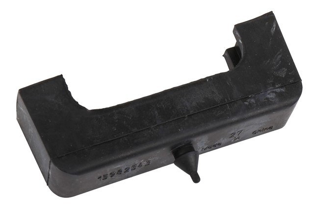1988-2014 GM Radiator Insulator 15982543 | GMPartsDirect.com