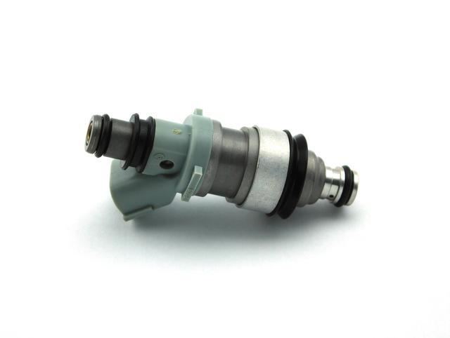 23209-62030 - Fuel Injector 1992-1998 Toyota | Longo Toyota Parts