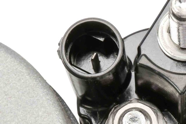 Save on Genuine OEM Starters | Malouf Parts Xperts