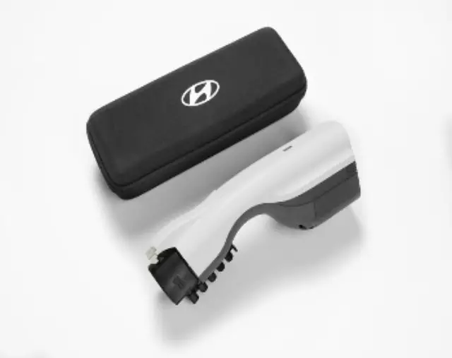 2022-2023 Hyundai Ioniq 5 Vehicle To Load Adapter/Connector 916B1-GI020 ...