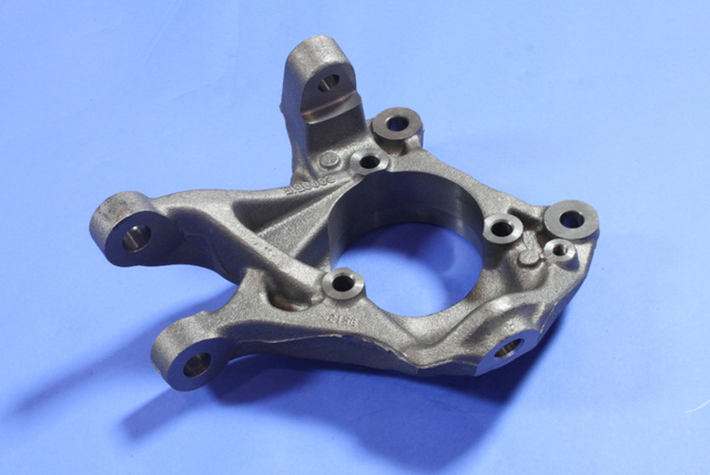 2007-2018 Jeep Front Knuckle, Right 68004086AA | Mopar Parts