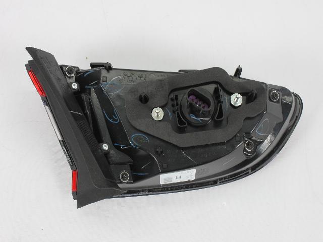 Tail Light | Mopar Genuine Parts