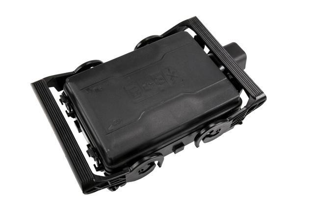 2014-2019 GM Engine Wiring Harness Junction Block 84303175 ...