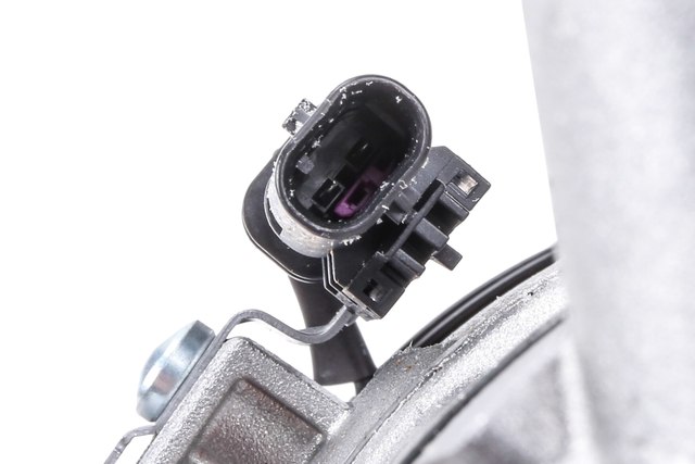 2019 GM Air Conditioning Compressor Kit with Stud, Valve, Plug, and Oil ...