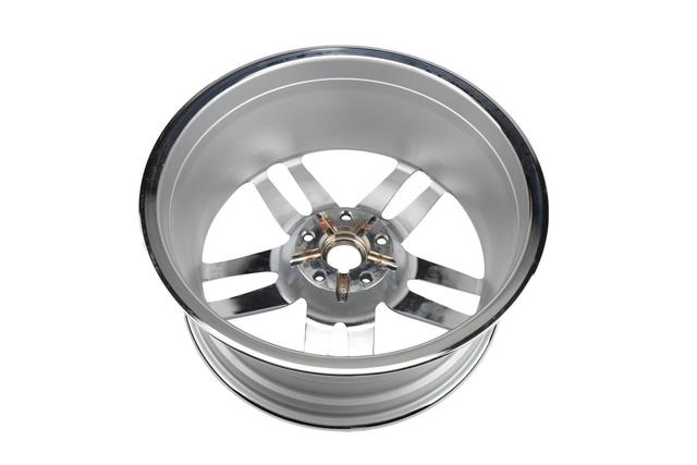 20986479 - OEM GM WHEEL GMPartsCenter.net | GM Parts Center