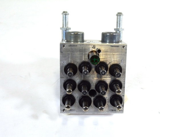2010-2013 Dodge Journey Anti-Lock Brake System Hydraulic Control Unit ...
