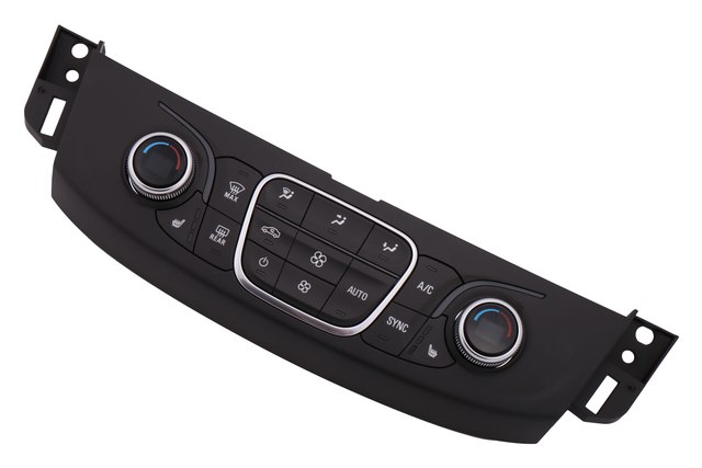 2018-2023 Chevrolet Traverse Heating and Air Conditioning Control Panel ...