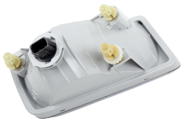 23332241 - OEM GM Fog Lamp Assy | GMPartsCenter.net | GM Parts Center