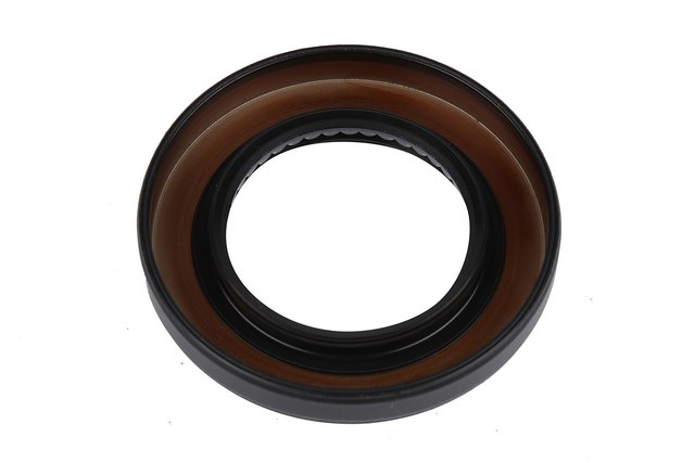 93741869 - OEM GM SEAL GMPartsCenter.net | GM Parts Center
