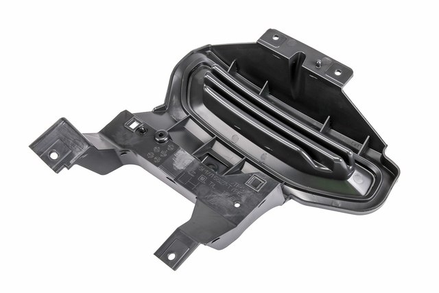 2016-2019 GM Front Driver Side Fog Lamp Opening Cover 23243505 ...