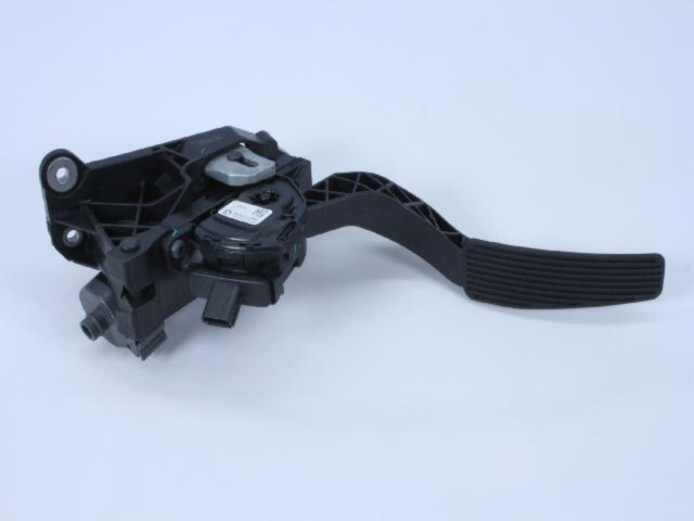 Pedal Kits | Mopar Warehouse Direct