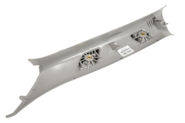 2015-2020 GM Windshield Pillar Trim - Passenger Side (RH) 23483735 ...