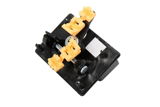 Lock & Hardware for 2014 Chevrolet Express 2500 | Chevrolet Parts Canada