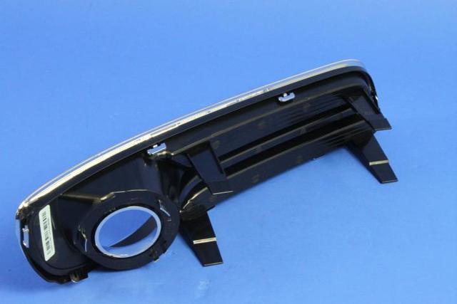 Bumper & Components - Front for 2012 Chrysler 300 | Mopar Parts Canada