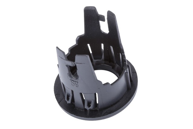 84695396 GM Parking Aid Sensor Bracket | GM Parts Store