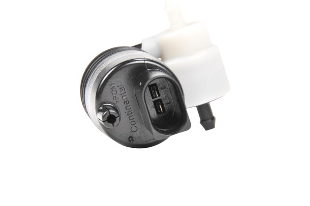 2010-2017 GM Windshield Washer Pump 84134930 | GMPartsDirect.com