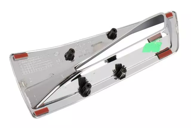 Wheel Spoke Trim Insert (Replaces 23135752) 84648308 GM | GMPartsDirect.com