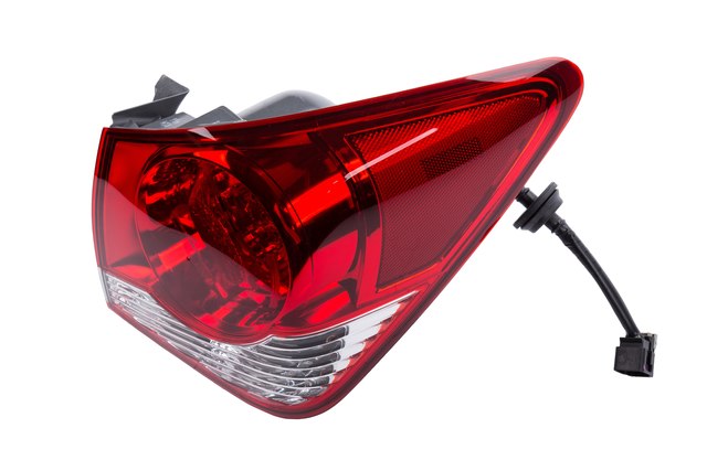 2011-2016 Chevrolet Passenger Side Rear Body Tail Lamp 94540777 ...