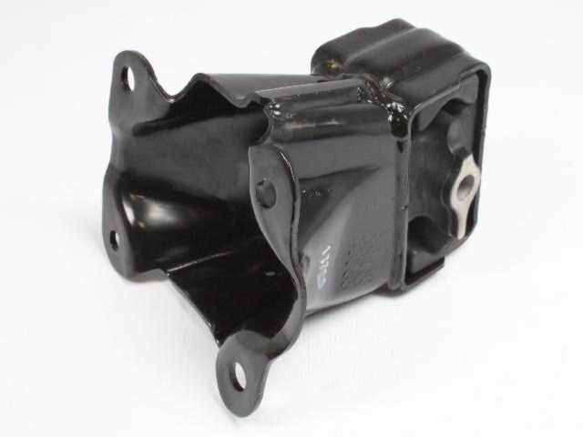 2005-2010 Jeep Engine Mounting Bracket And Insulator, Left Side ...