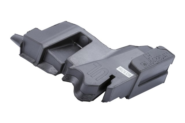 2020 Cadillac XT5 Driver Side Hood Rear Outer Air Inlet Seal 84220411 ...