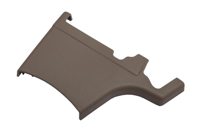 2015-2019 GM Dune Front Center Seat Armrest Hinge Finish Inner Cover ...